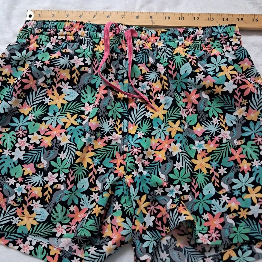 chubbies | Swim | Chubbies Swim Trunks Mens Large Black Floral Toucan 4 ...